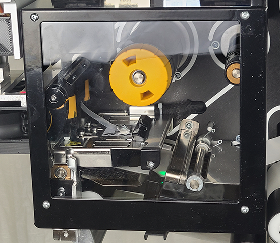 5911 Compact Label Print and Apply | FOX IV